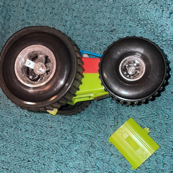 Radio Shack | Toys | Vintage Radioshack Flipn Go Battery Powered ...